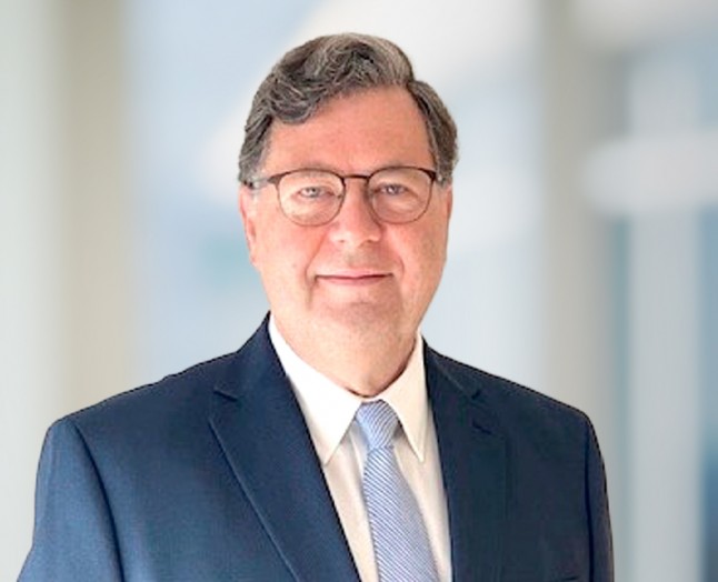 Stephen M. Edwards - Professionals - Proskauer Rose LLP