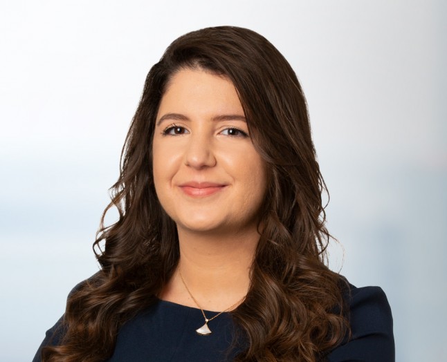 Tracy Rizk - Professionals - Proskauer Rose LLP