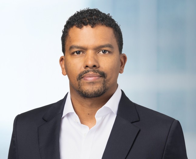 Warren Newton | Partner | Proskauer Rose LLP