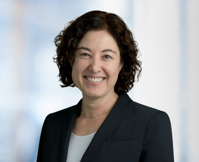 Ellen H. Moskowitz - Professionals - Proskauer Rose LLP